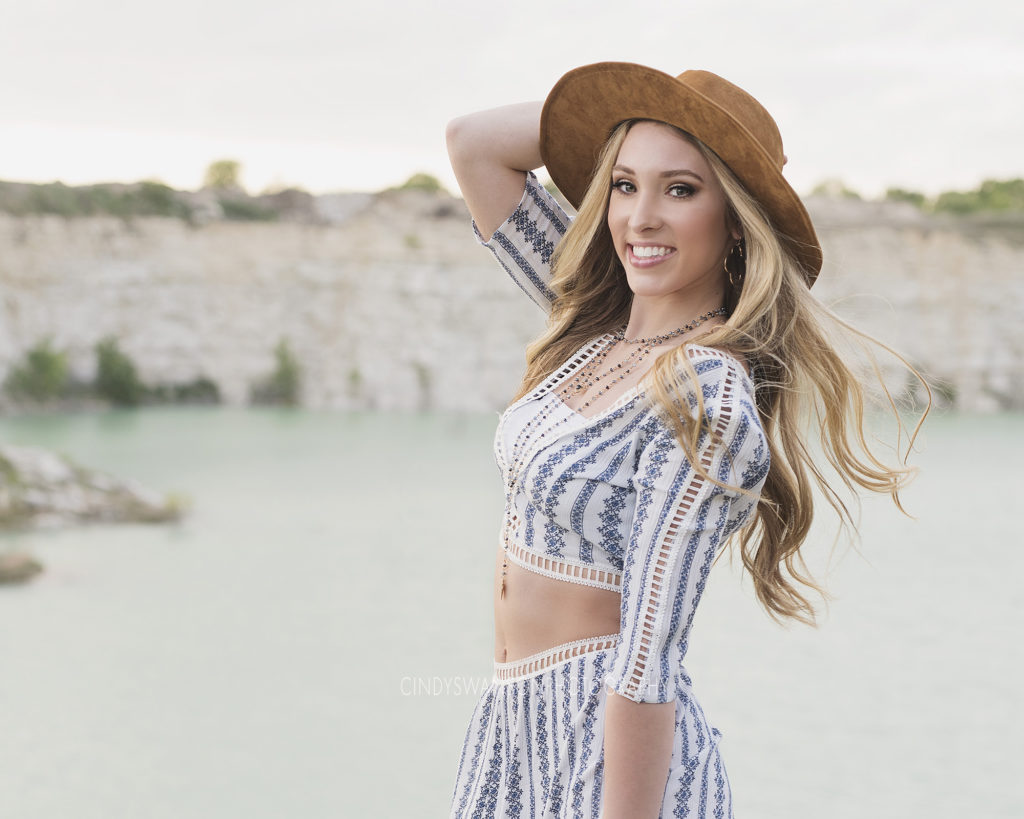 Team 18 | Senior Model Rep Shoot 2018 - Cindy Swanson Photography ...